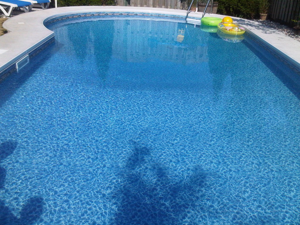 Siesta Wave Inground Swimming Pool Liner - Findlay Vinyl | Findlay Vinyl